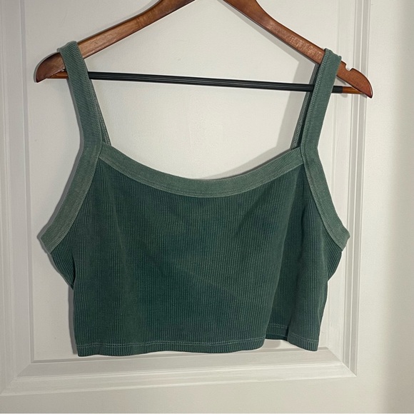 wild fable | Tops | Green Wild Fable Cropped Ribbed Tank Xxl | Poshmark